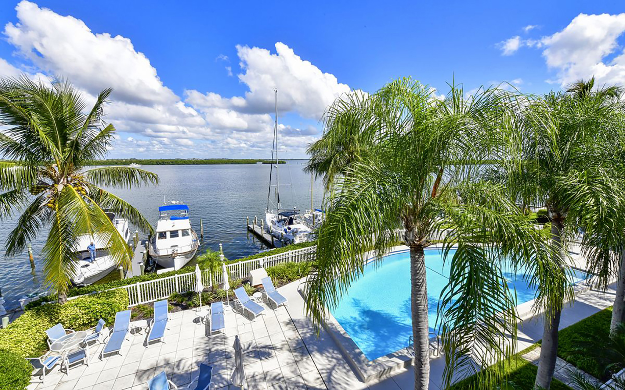 Harbor Villa Club 305 - Longboat Key, FL